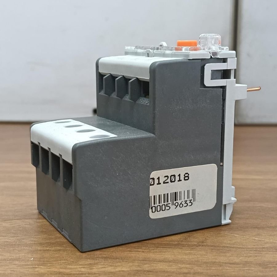 HPL IT32 28–40A Overload Relay - Ohm Murugha Electrical
